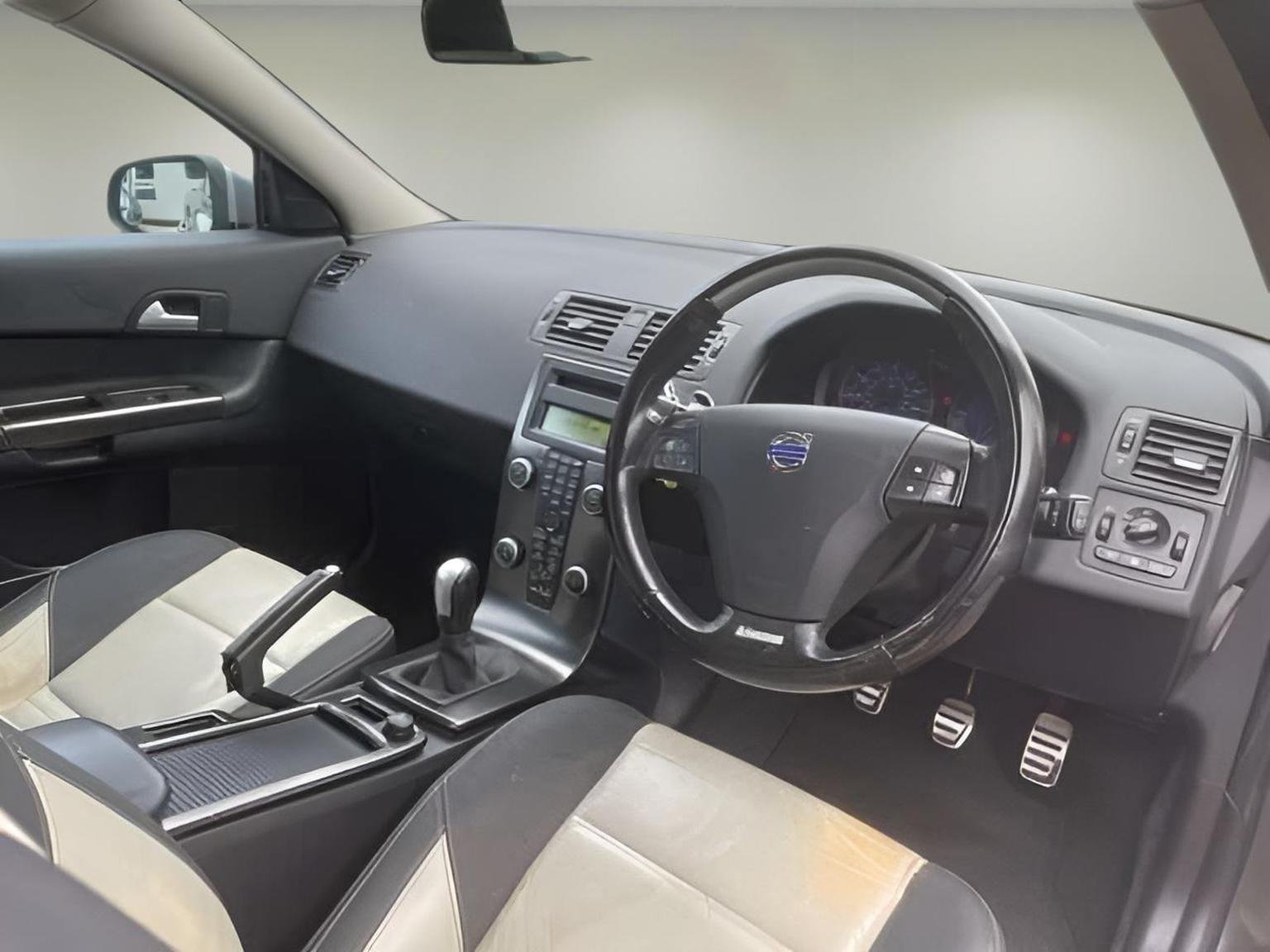 Used VOLVO C30 2010 Grey in Bradford, West Yorkshire | Moto Porium